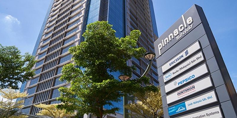 Office Space for Rent at The Pinnacle | Office Hub