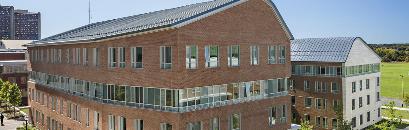 Commonwealth College: Ranking, Courses and Fees, Requirement & Alumni ...