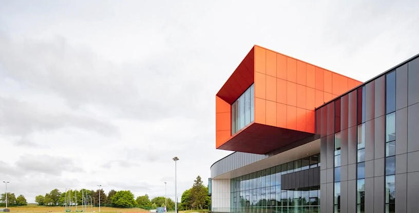 Leeds Beckett University Courses & Fees 2025: Popular Programs ...