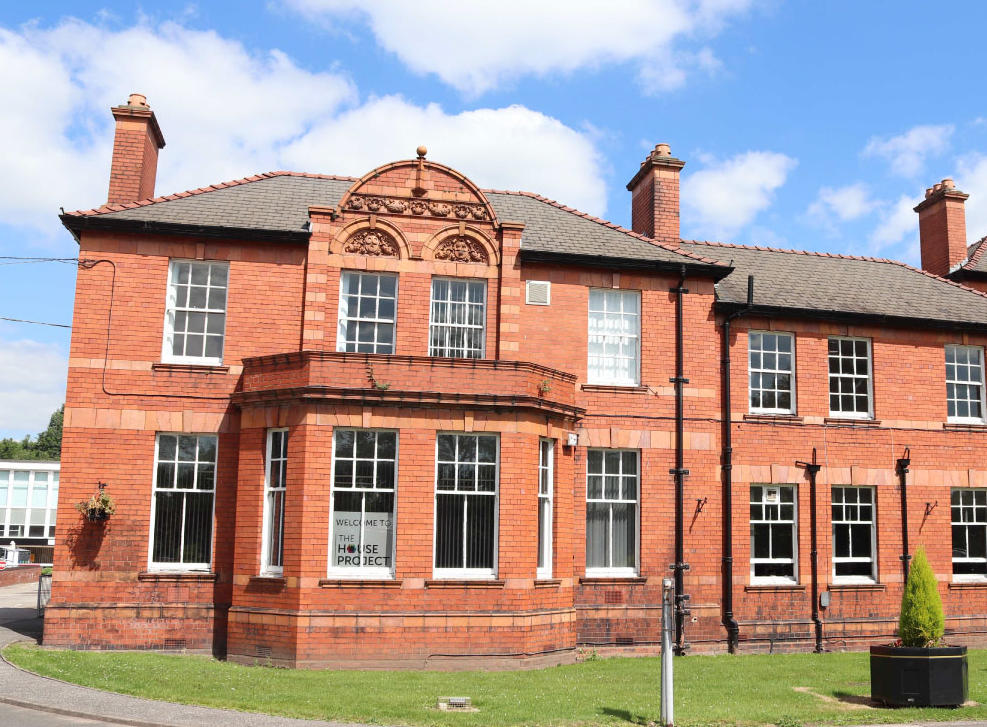 University of Buckingham - Crewe Campus: Ranking, Courses and Fees ...