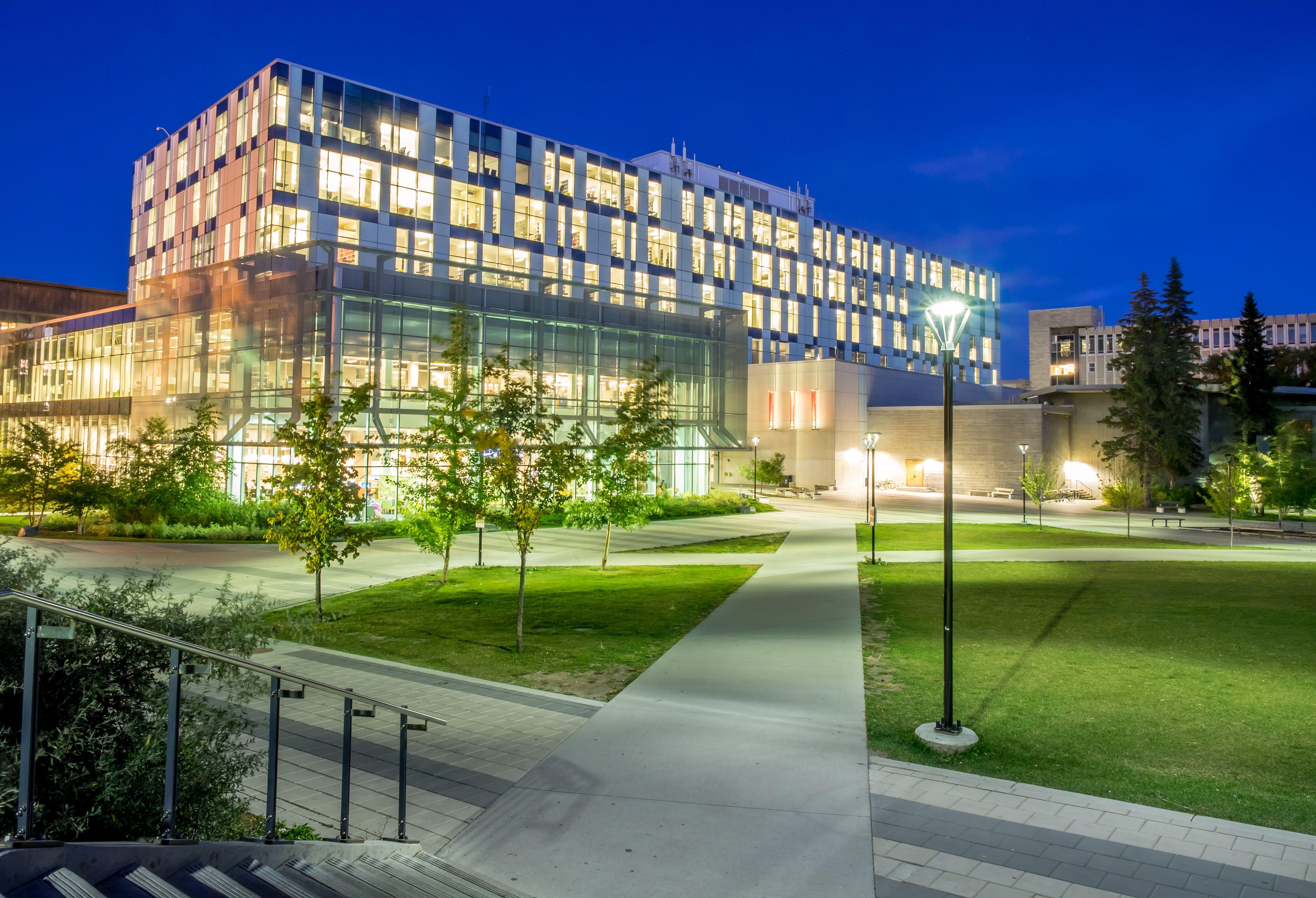 University of Calgary: Ranking, Courses and Fees, Requirement & Alumni ...