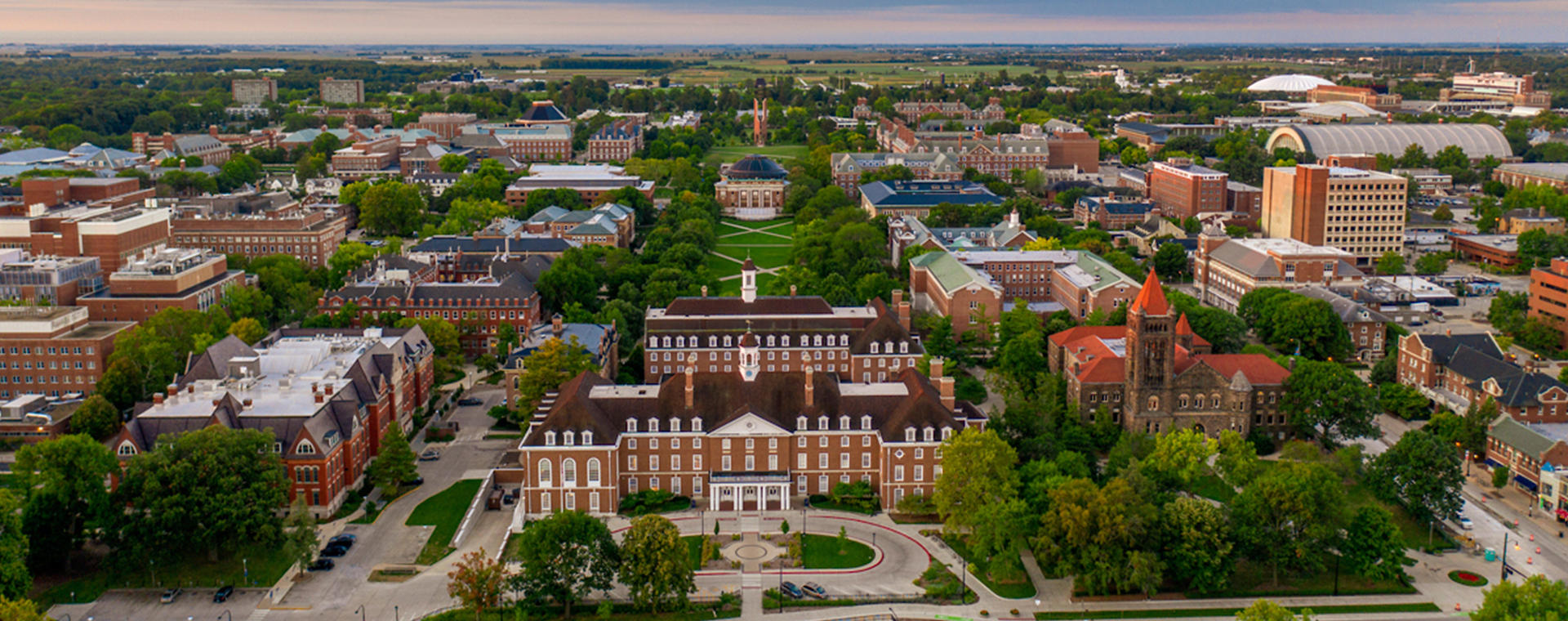 University of Illinois at Urbana-Champaign: Ranking, Courses and Fees ...