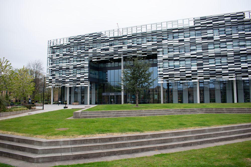 Manchester Metropolitan University: Ranking, Courses and Fees ...