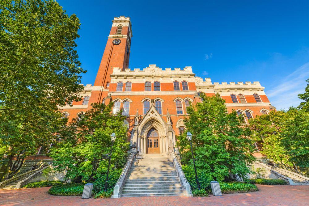 Vanderbilt University Courses & Fees 2025: Popular Programs & Requirements