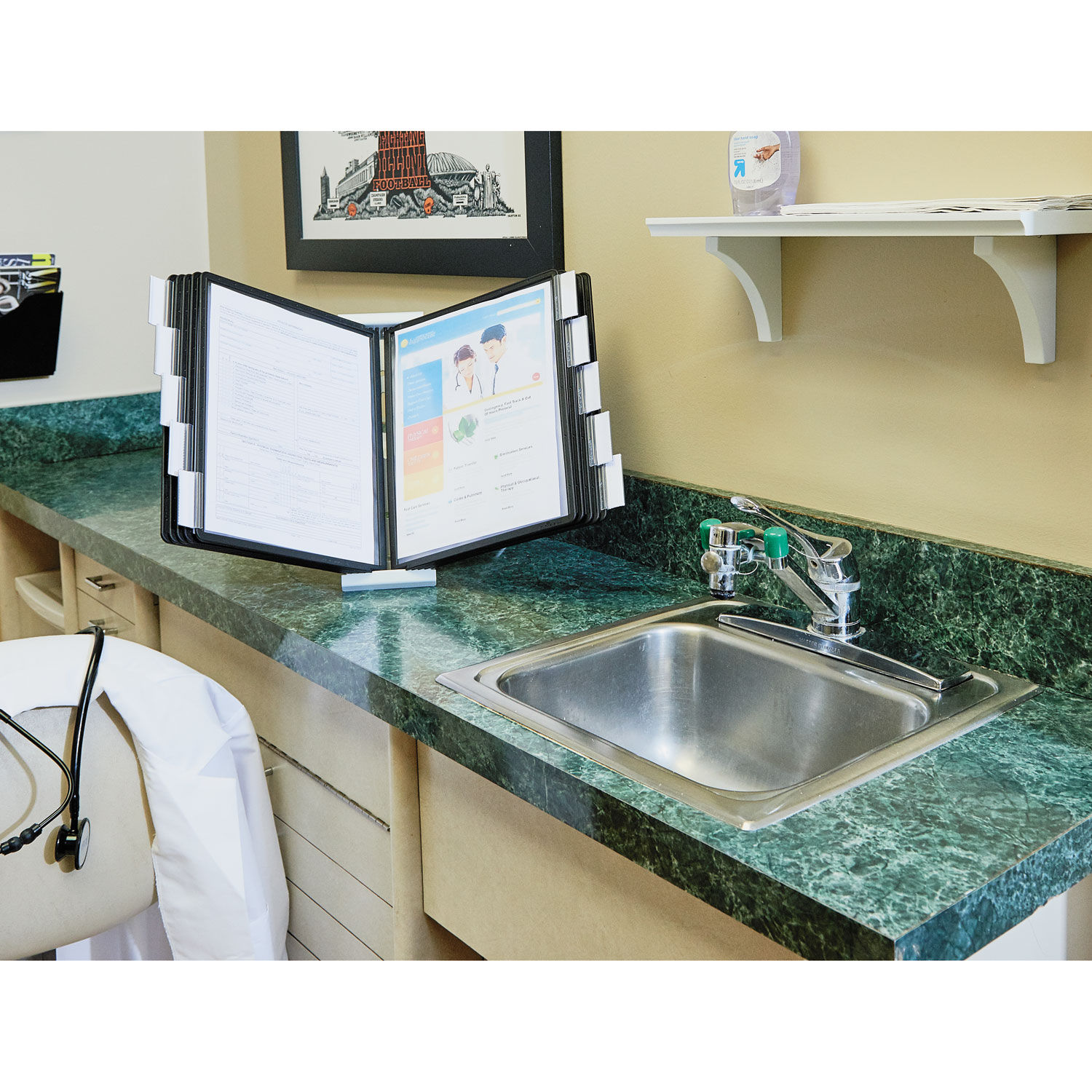 InstaView Expandable Desktop Reference System by Durable® DBL561201 ...