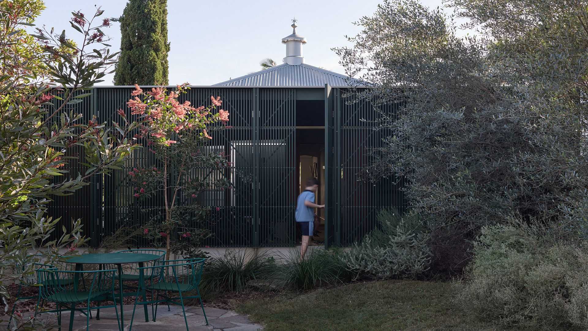 inDETAIL with Stuart Vokes and Aaron Peters, Vokes and Peters - Sydney ...