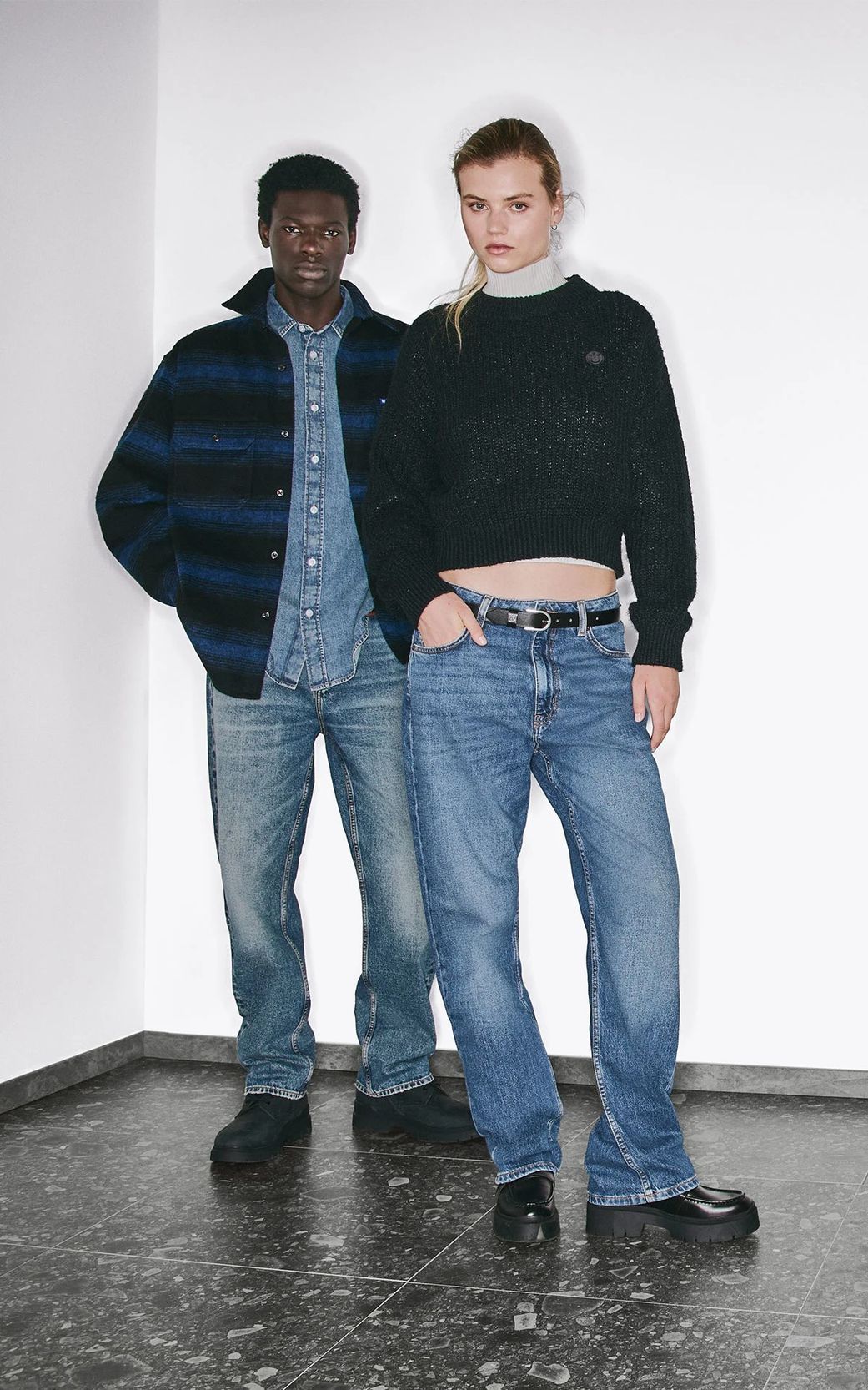 Stylische Denim-Angebote bei HUGO im Wertheim Village