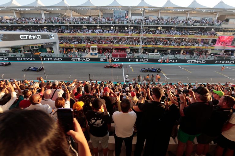 Abu Dhabi GP – Fri/Sat/Sun 2025 Tickets & Hospitality - P1 Travel