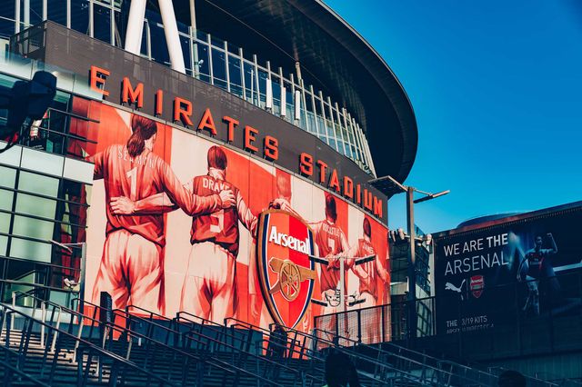 Arsenal vs Tottenham Hotspur Tickets & Hospitality - P1 Travel