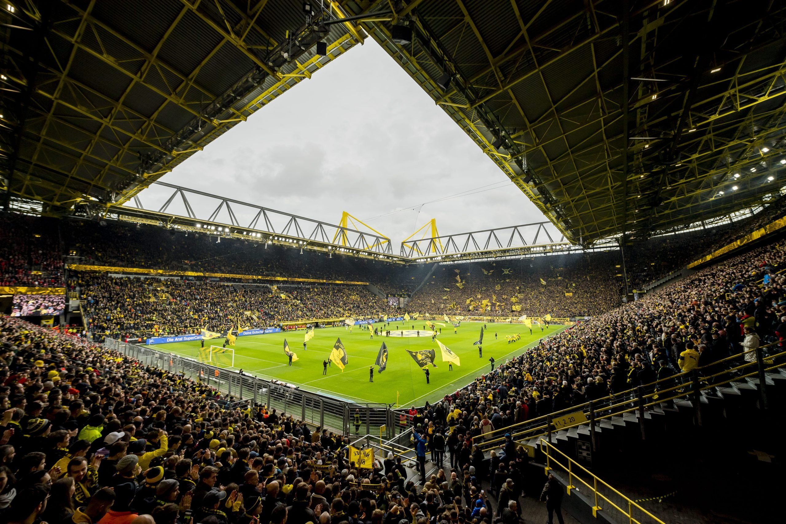 Borussia Dortmund vs FC Internazionale Milano Tickets & Hospitality ...
