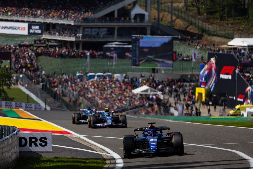 F1 Experiences | The Ultimate F1 Packages - P1 Travel