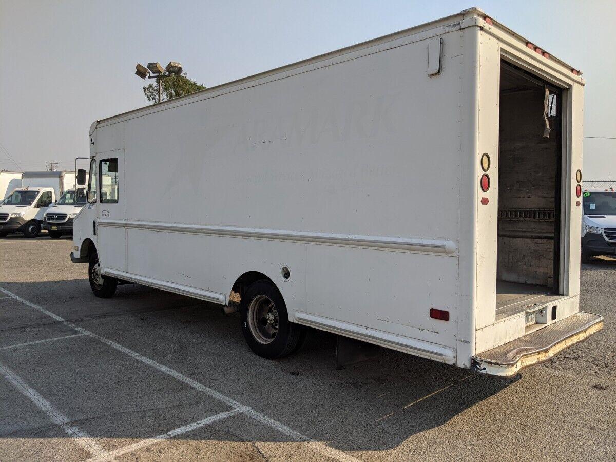 1989 GMC P3500 Step Van @ Trucks for sale