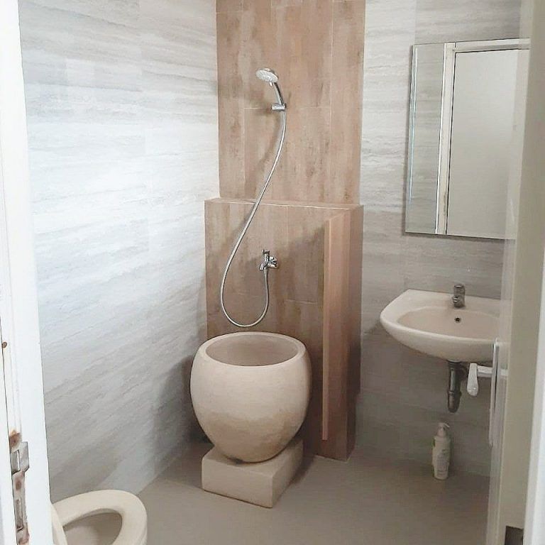 8 Inspirasi Desain Kamar Mandi Minimalis & Estetik - Pashouses