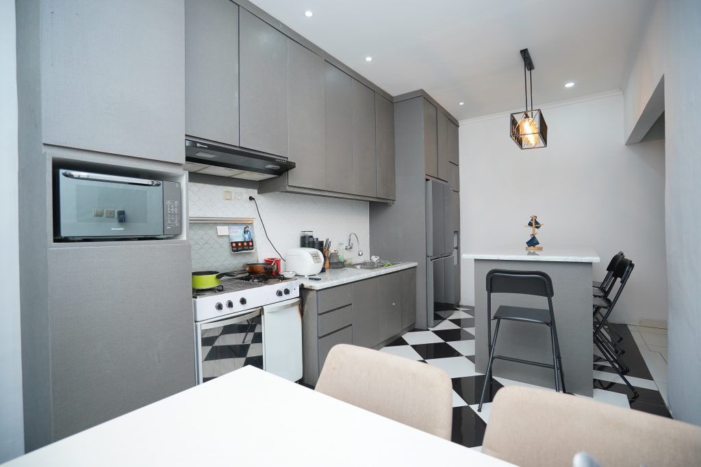 13 Inspirasi Motif Keramik Dinding Dapur Kekinian - Pashouses