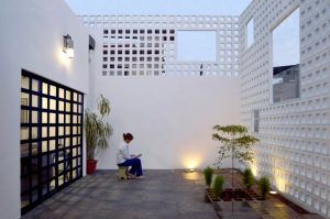 Jenis & Inspirasi Desain Roster Dinding Teras Rumah- Pashouses