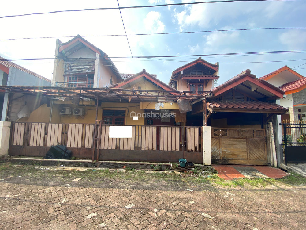 Rumah Japos Graha Lestari Dijual - Siap Huni, Siap KPR! - Pashouses