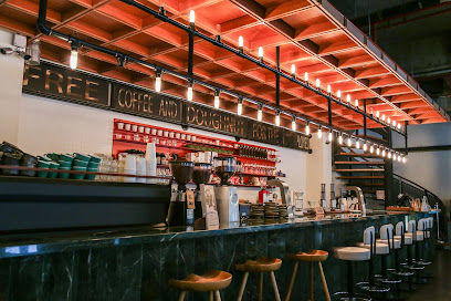 Common Man Coffee Roasters - Martin Road - 🐶 Pet-Friendly Dog Cafes in ...