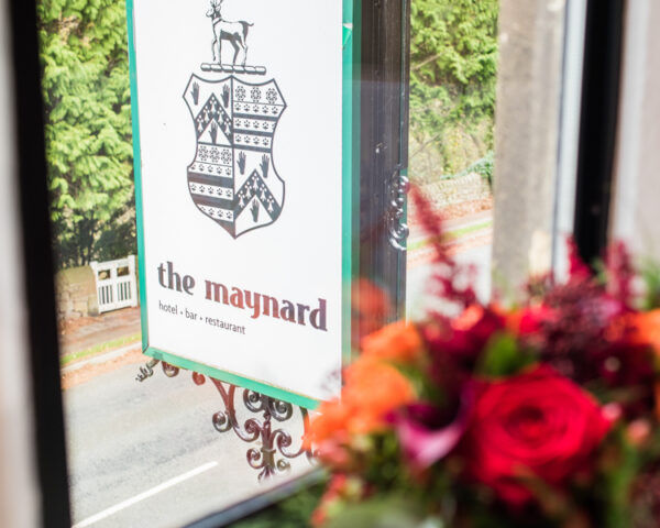 The Maynard Hotel, Grindleford Wedding Photographer - PH Weddings ...