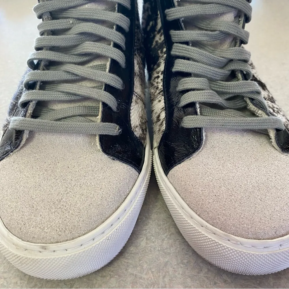 P448 Cow Print Star Sherpa Minimalist Coastal Cowgirl Western High Top ...