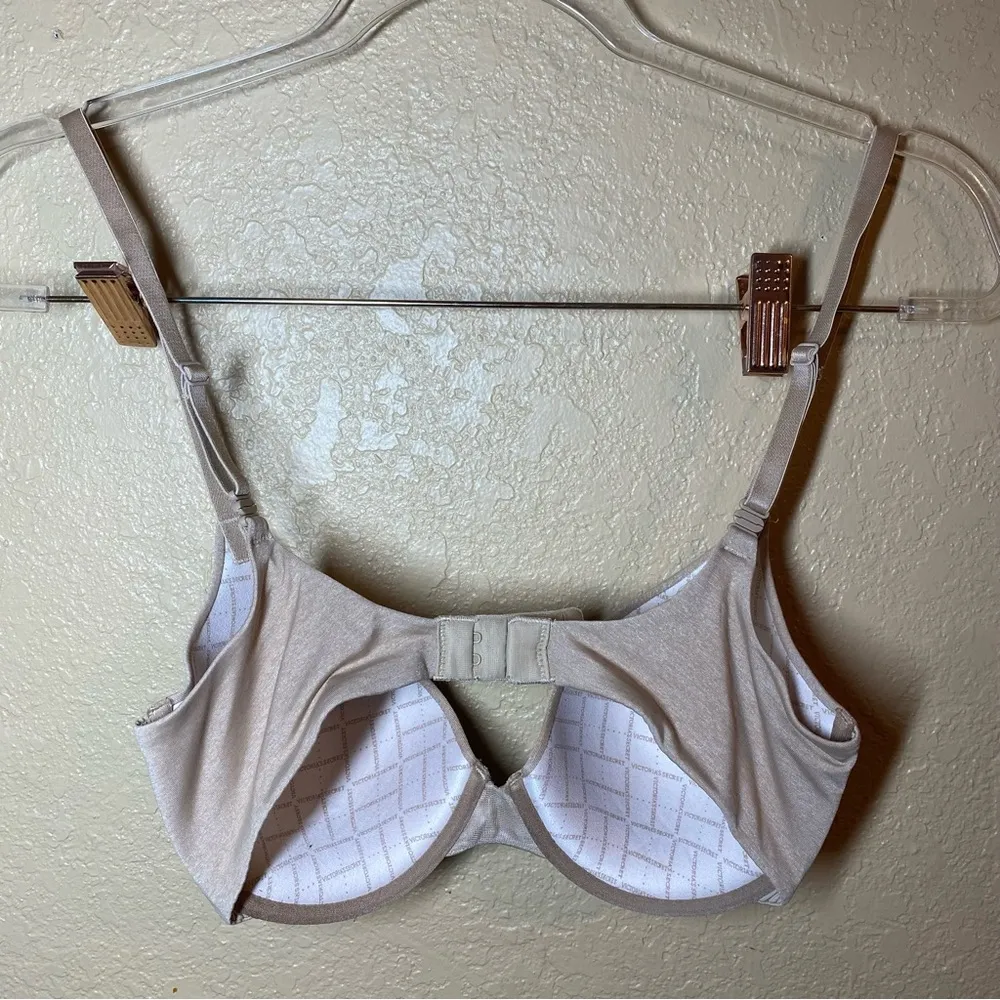 Victoria's Secret Bra uplift Demi 32D nude bra Size 32 D - $18 - From Yoana