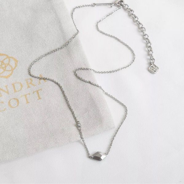 Kendra scott laureen necklace store