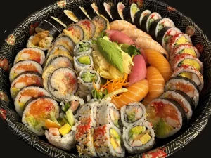Azumi Sushi | Pick up & Delivery | Menu & Prices | Saint-Léonard