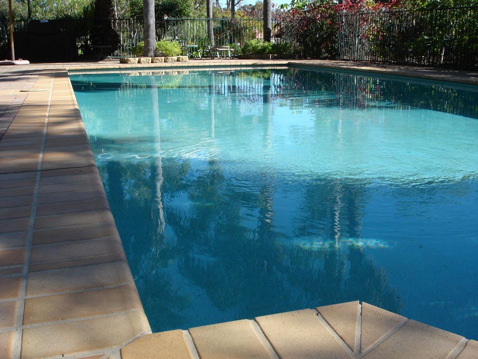 Where Does The Water Go When A Pool Leaks? [Explained]