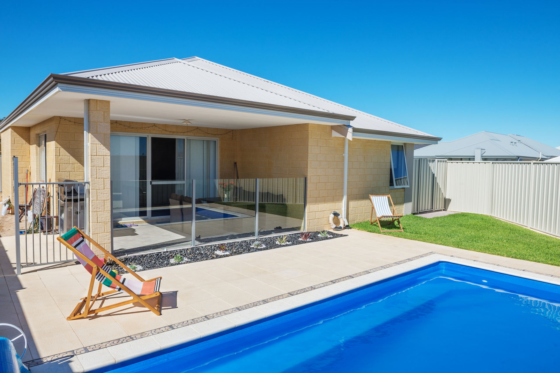 How Close Can A Pool Be To A House In Australia? Min Setback
