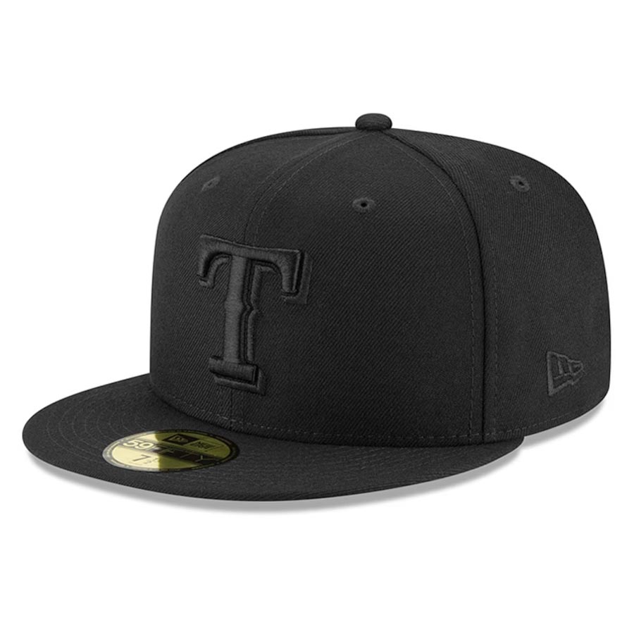 Texas Rangers Black on Black Basic New Era 59FIFTY Fitted Hat