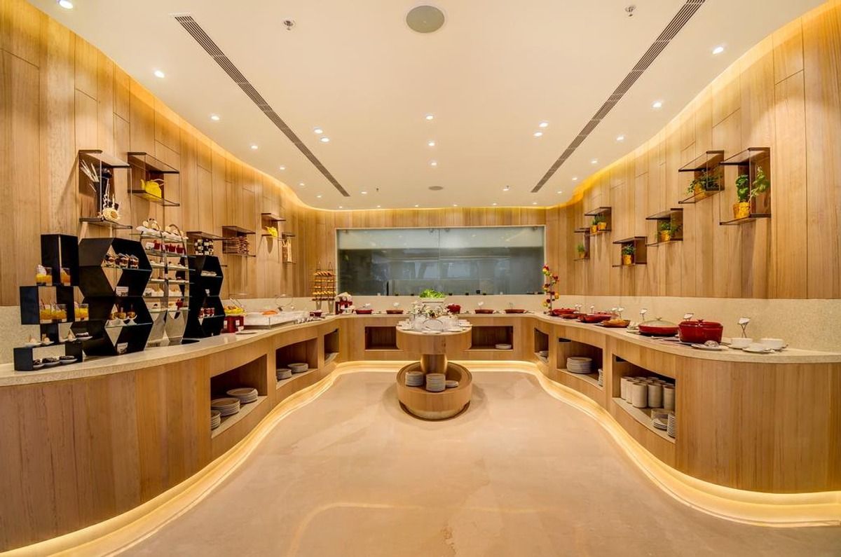 Vividus Hotel in Kumarakrupa Road, Bangalore | Banquet Hall & Wedding Venue