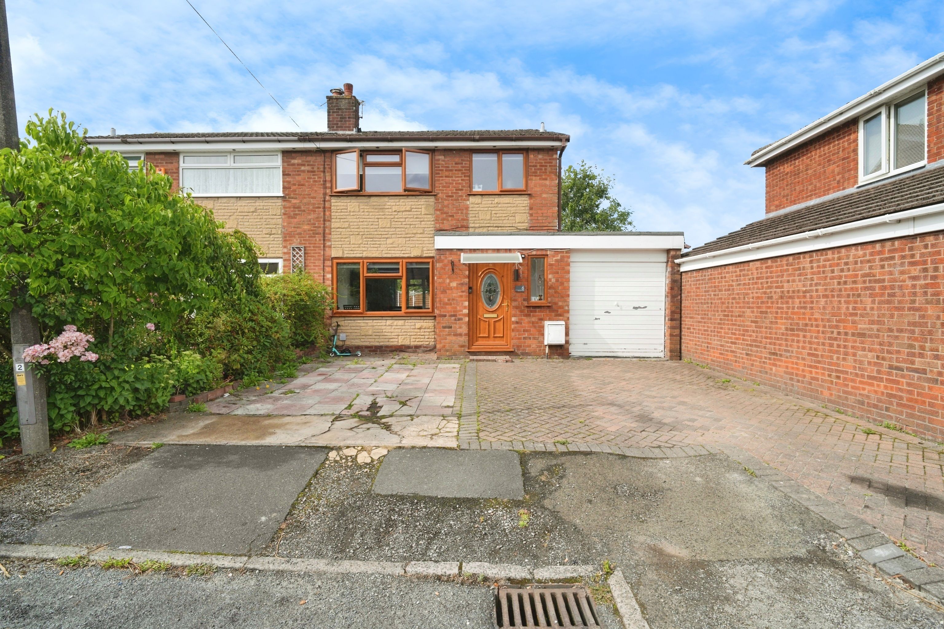 9 Houses & Flats For Sale in Manchester | Purplebricks