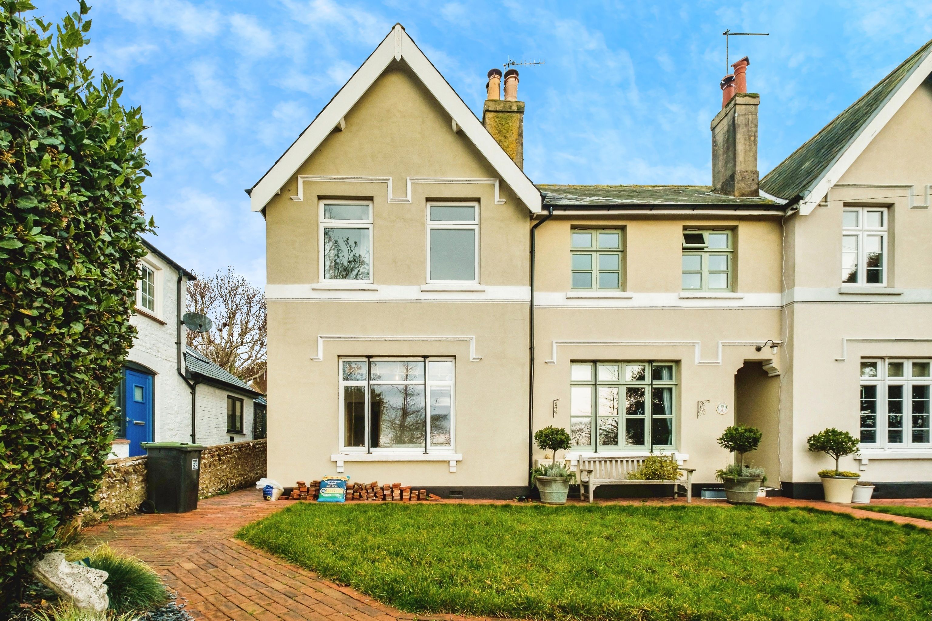 3 Houses & Flats For Sale in Sompting | Purplebricks