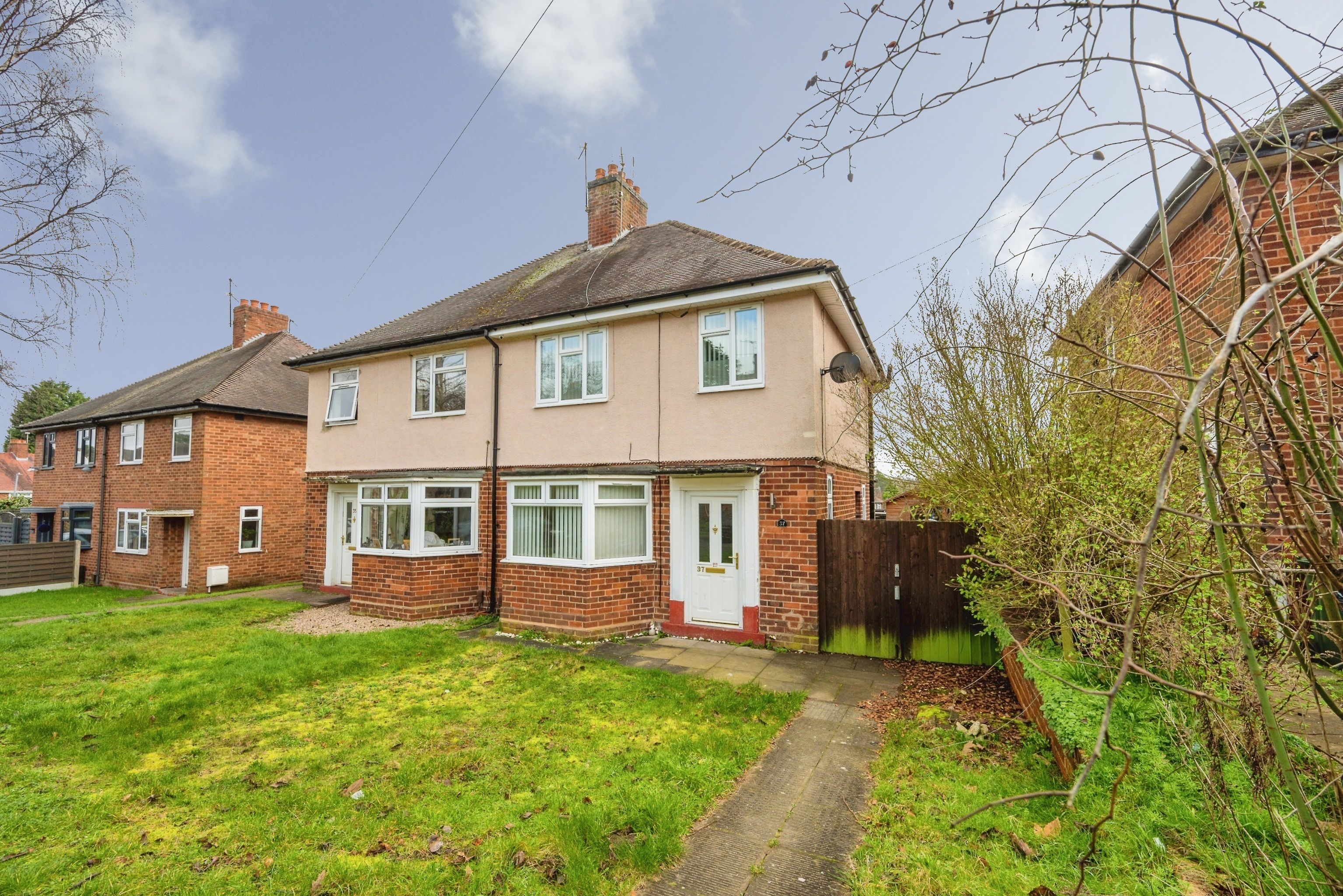 8 Houses & Flats For Sale in Wollaston | Purplebricks