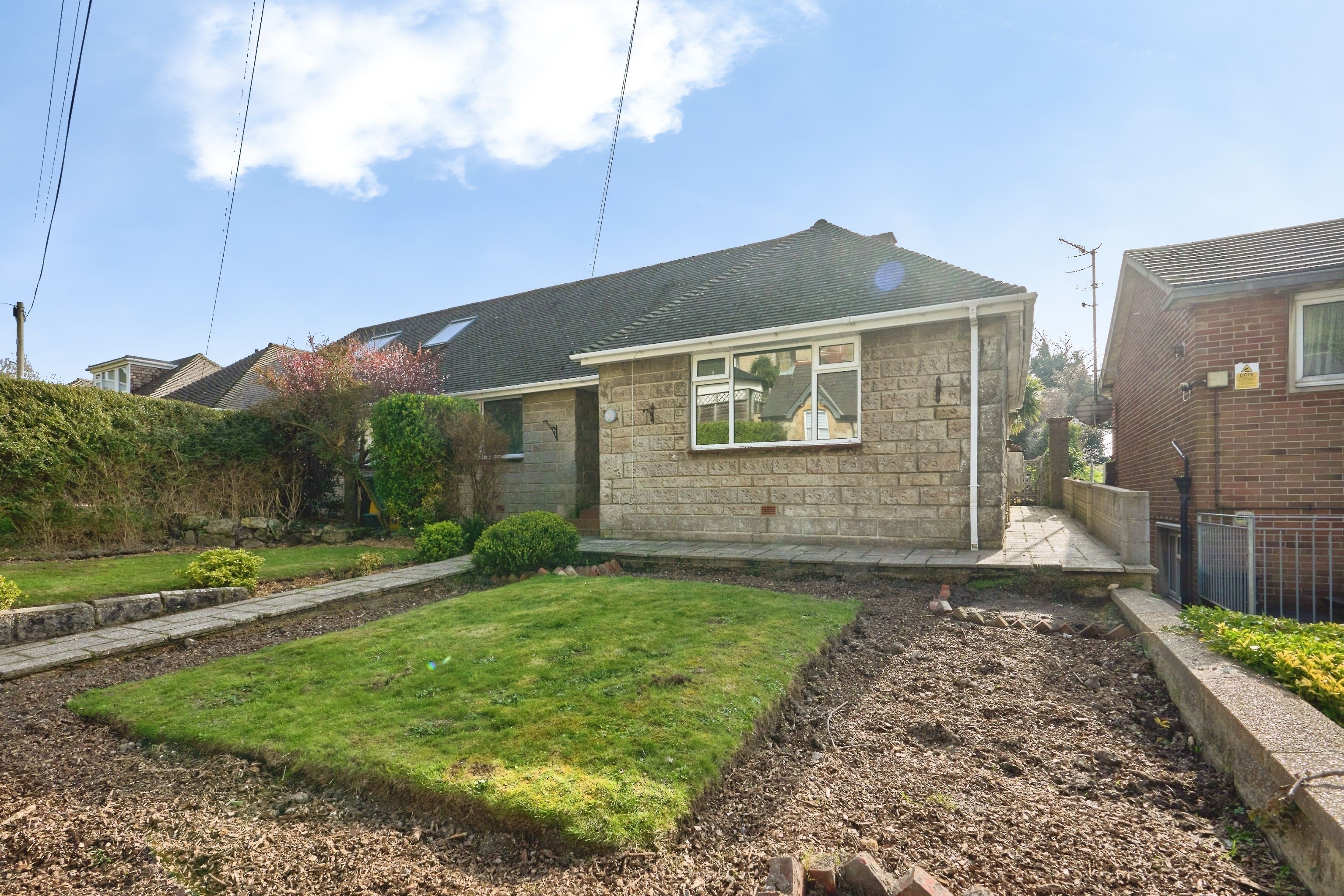 5 Houses & Flats For Sale in Ventnor | Purplebricks