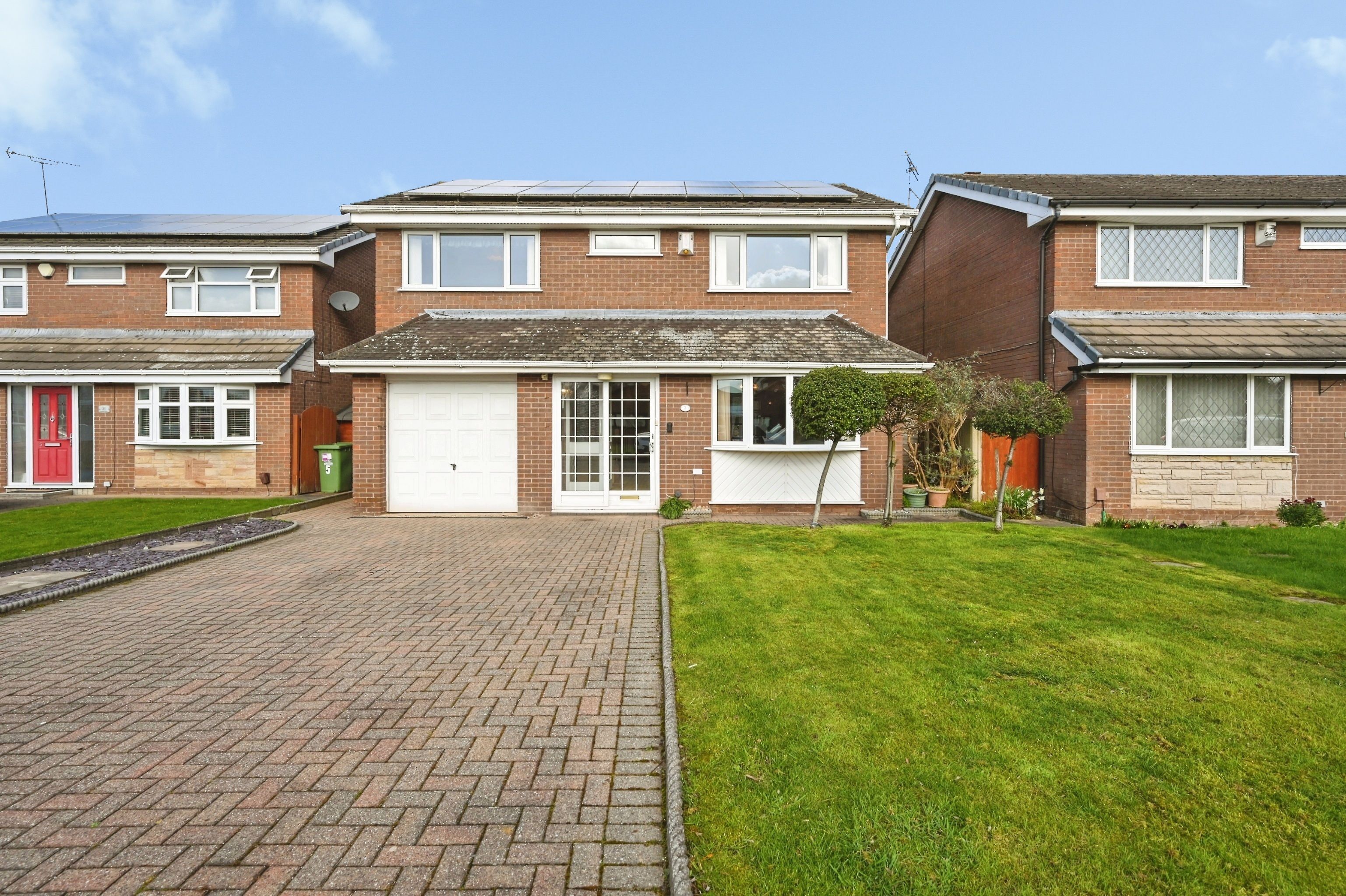18 Houses & Flats For Sale in Runcorn | Purplebricks