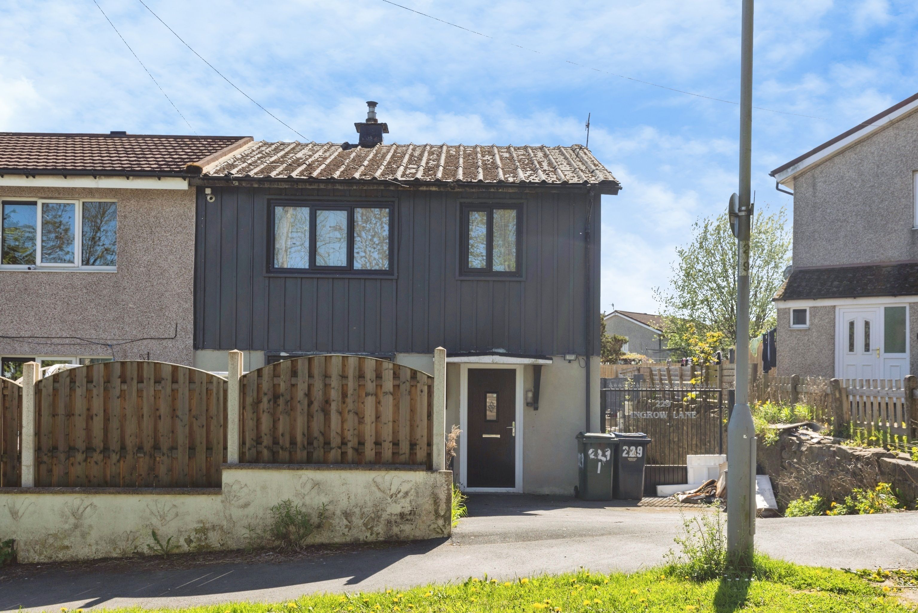 4 Houses & Flats For Sale in Cross Roads | Purplebricks