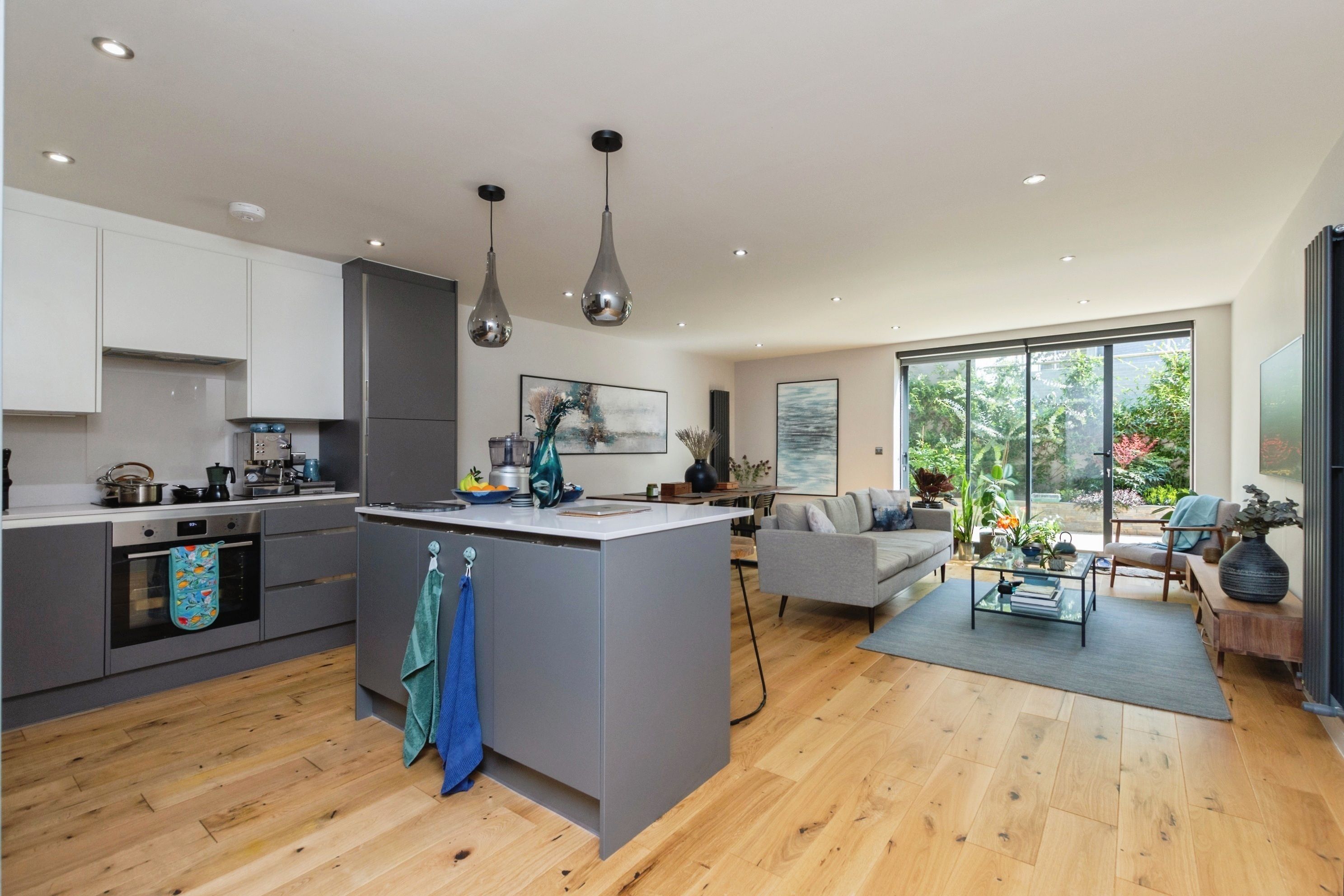 16 Houses & Flats For Sale in Purley | Purplebricks