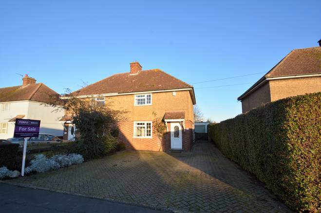 3 bedroom semi-detached house for sale in Orchard Row, Soham, CB7 5AY
