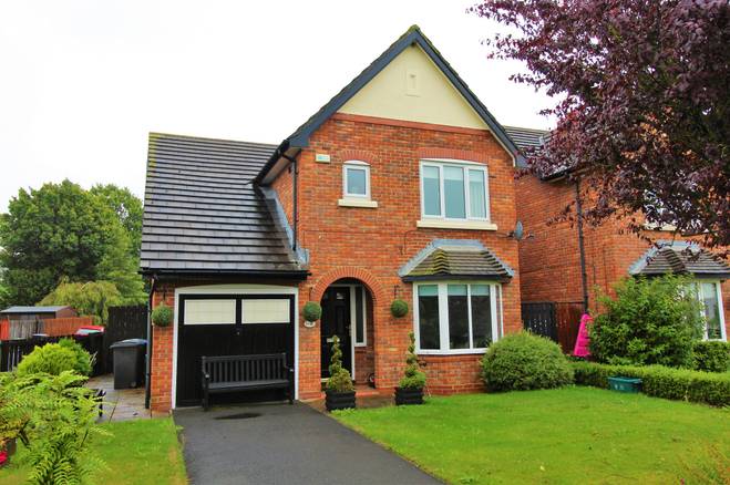 3 bedroom detached house for sale in Ashbourne Drive, Durham, DH6 4SW