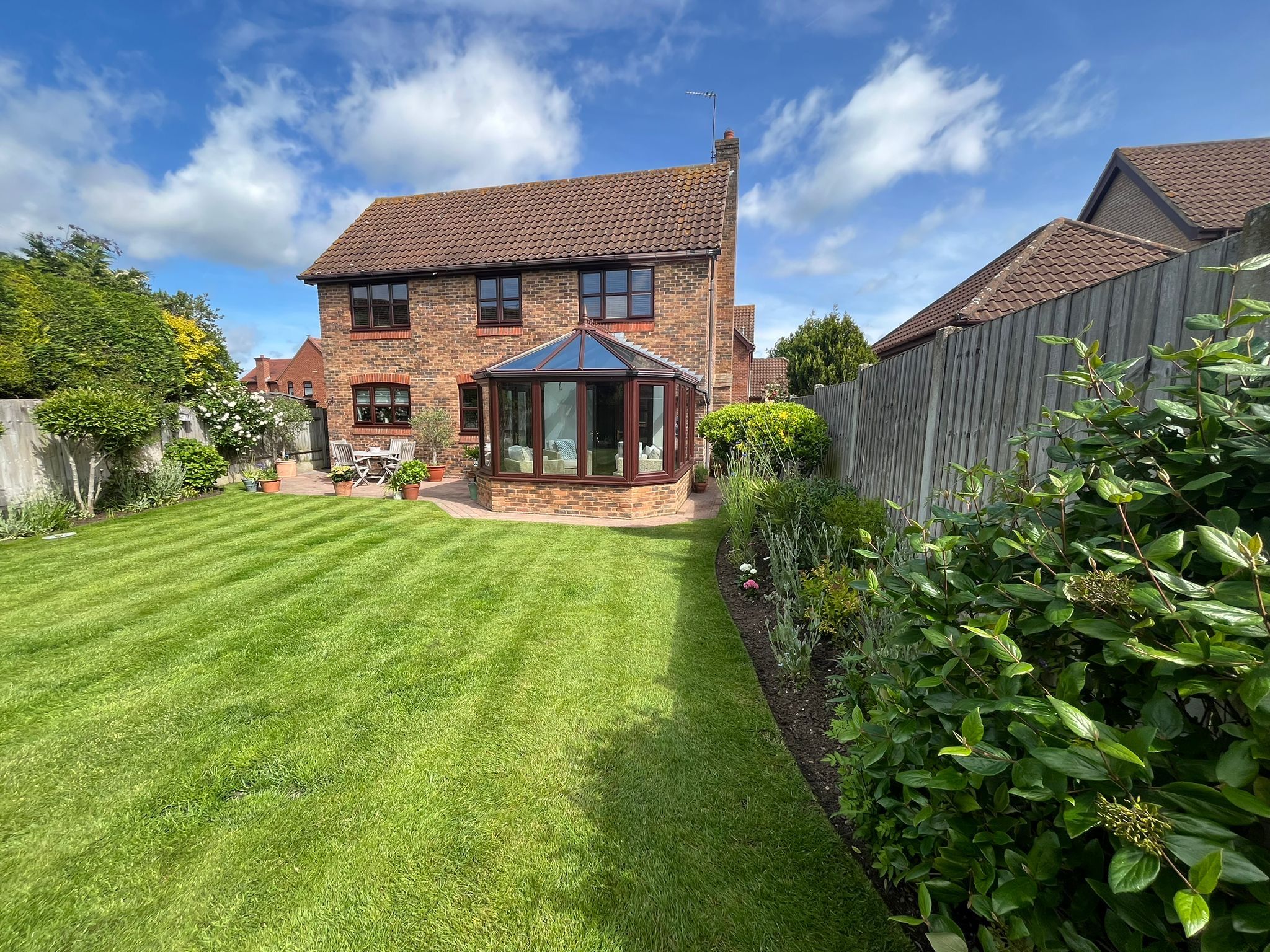 3 Houses & Flats For Sale in Wickford | Purplebricks