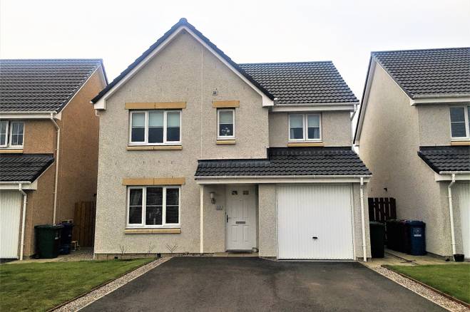 4 bedroom detached house for sale in Dove Court, Elgin, IV30 6LH