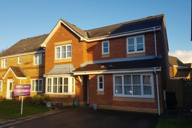 4 bedroom detached house for sale in Ger Y Nant, Parc Bryn Heulog ...