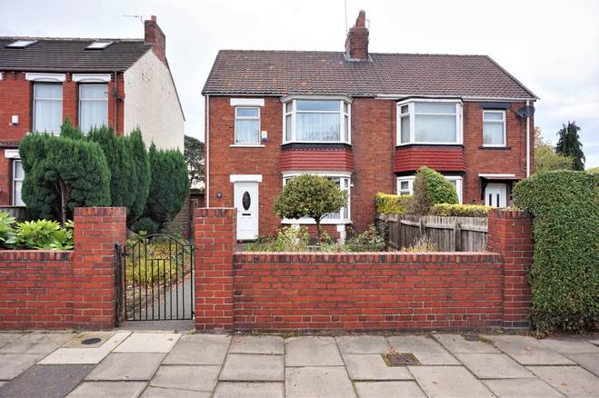 3 bedroom semi-detached house for sale in Thornfield Road ...