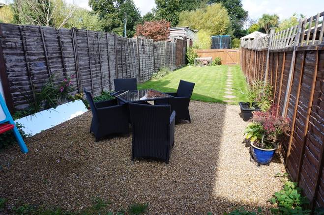 4 bedroom terraced house for sale in Tonbridge Road, Maidstone, ME16 8TG