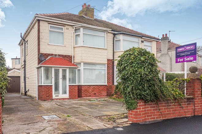 3 bedroom semi-detached house for sale in Carr Gate, Thornton-cleveleys ...