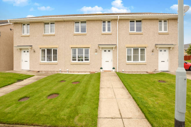 3 bedroom terraced house for sale in Doocot Court, Elgin, IV30 6LF
