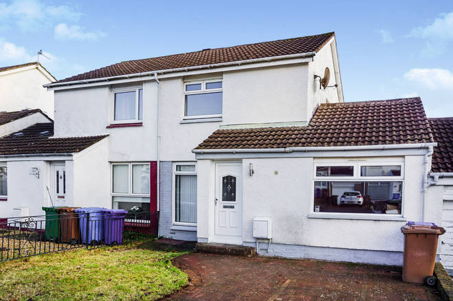 3 bedroom semi-detached house for sale in Inverewe Drive, Glasgow, G46 8TH