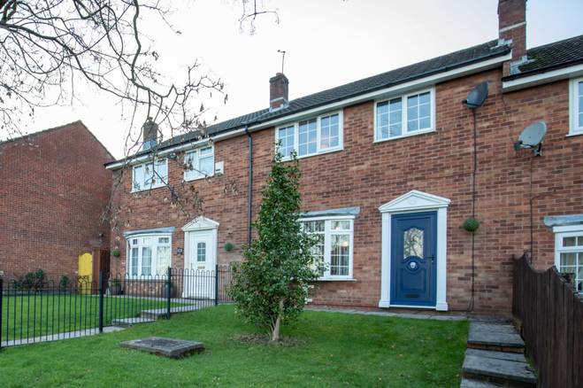 3 bedroom terraced house for sale in Springwood, Cardiff, CF23 6UA