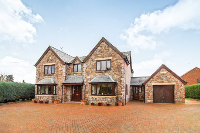 4 bedroom detached house for sale in St. Garmon View, Llanfechain, SY22 6UJ
