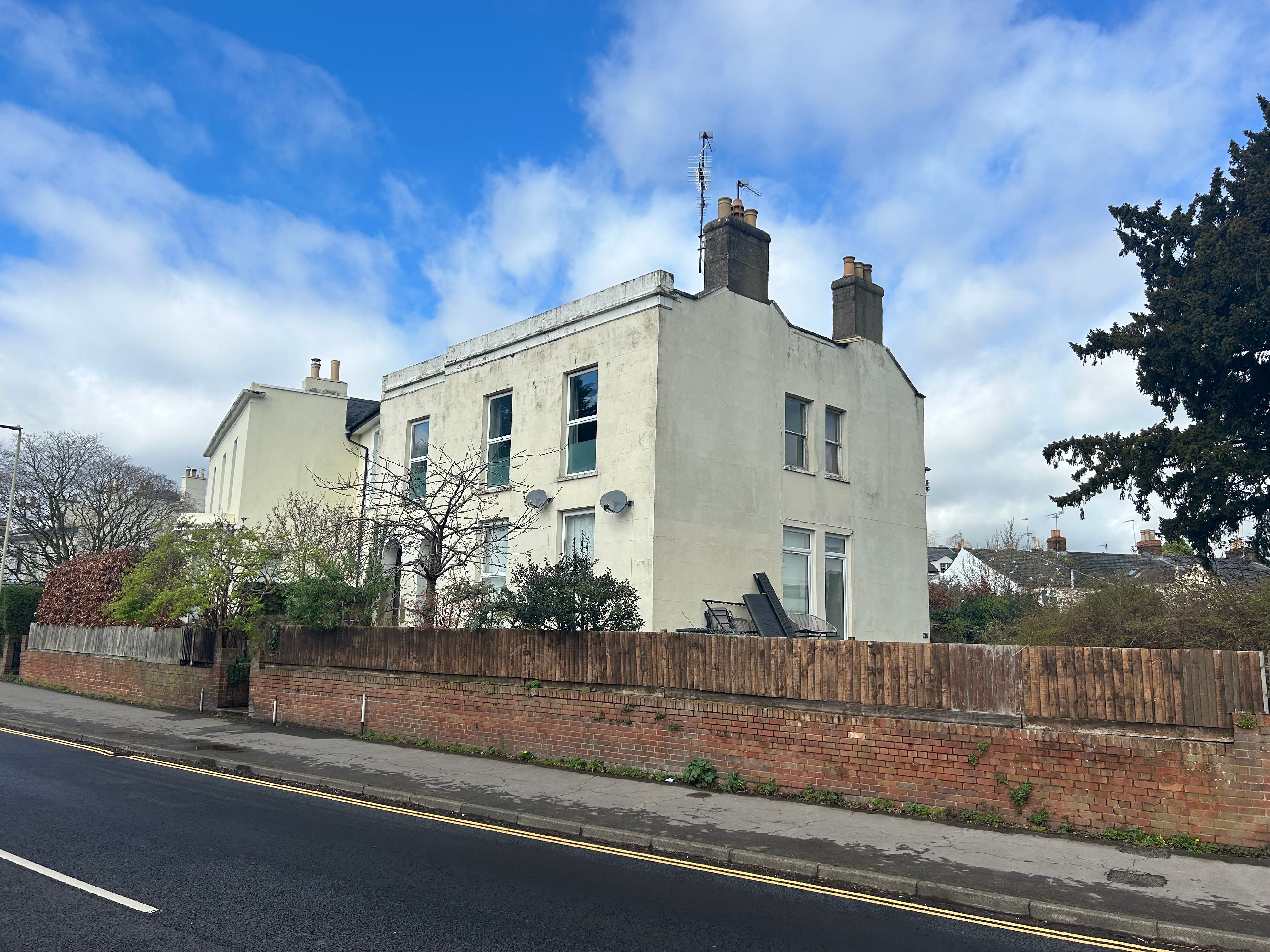 7 Houses & Flats For Sale in Cheltenham | Purplebricks